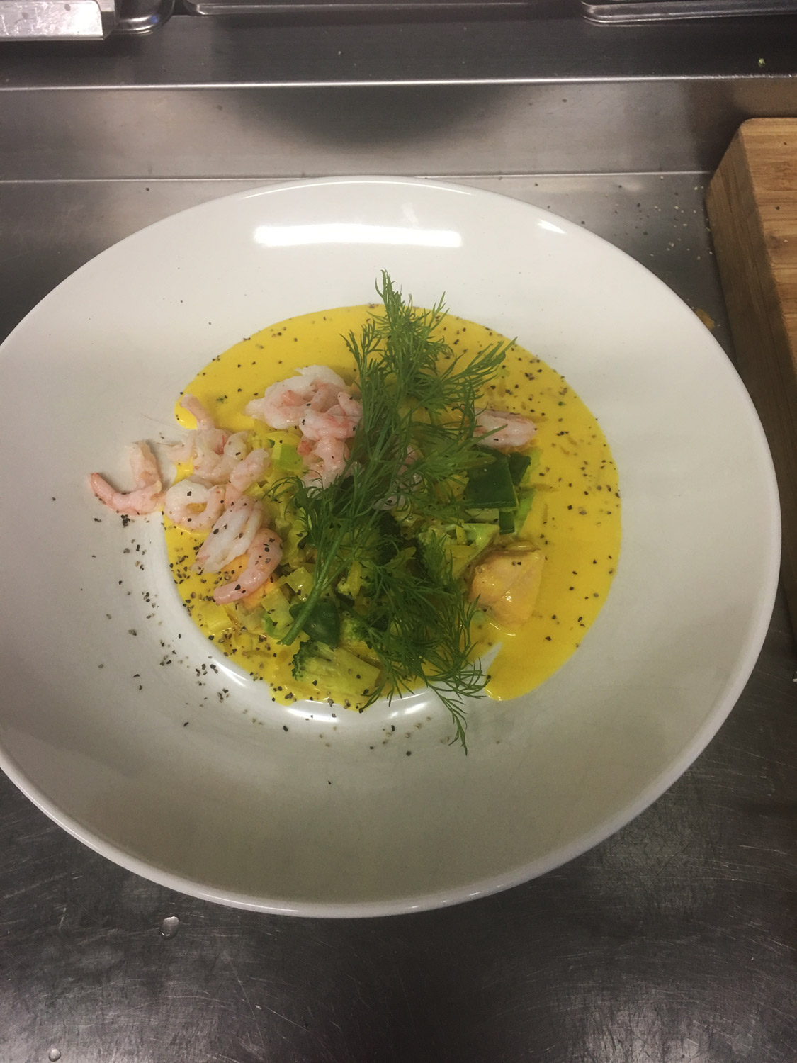 Fiskgryta-med-saffran-o-räkor - Bistro Matfors AB